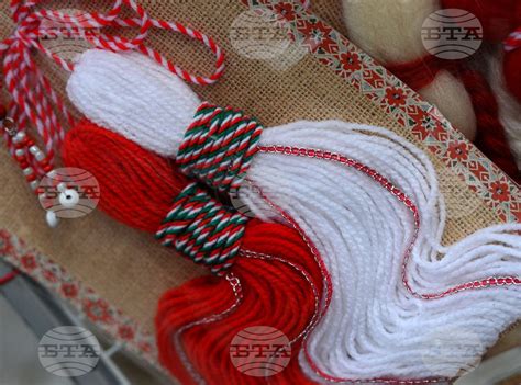 Творби от конкурс за най голяма мартеница ще украсят центъра на Петрич Утро