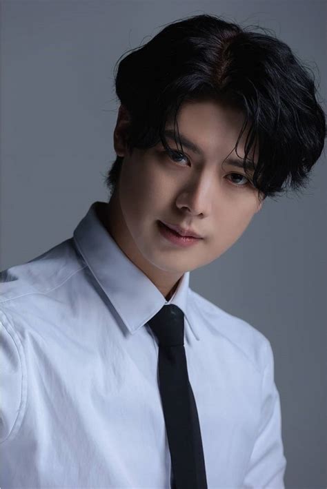 Kim Young Picture 김영 Hancinema