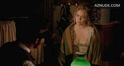 FAYE DUNAWAY Nude AZNude