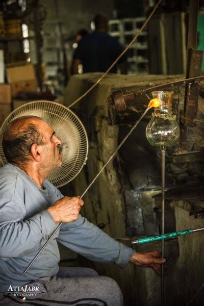 صناعة الزجاج في مدينة الخليل
