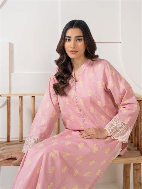 Lawn Shirt Embroidered Pret Limelightpk
