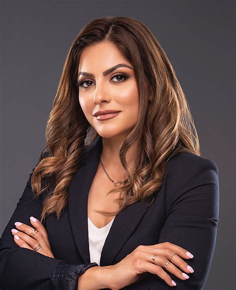 Ladan Siahpoosh Farsi Speaking Real Estate Agent