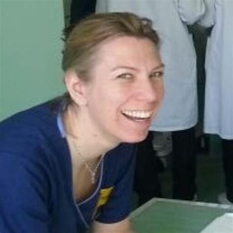 Runa Hanaghan Deputy Veterinary Director Research Profile