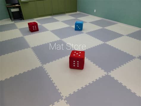 영어유치원 체육실 매트시공 스포츠매트 체육관매트 점핑매트 어린이집매트 놀이방매트 키즈카페매트 바닥매트 벽매트 유치원매트 강당매트 교실매트 전문판매시공업체 매트스토어