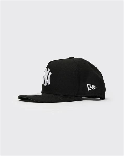 New Era 950 A Frame Black White Classic New York Yankees Trainers Au