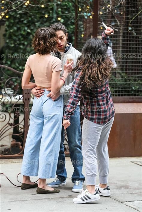 Backgrid Uk Celebrity Photo Agency Gina Rodriguez Is More American Psycho Than Jane