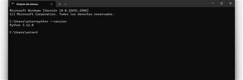 José Antonio Guanoluisa Iniciar la consola de Python