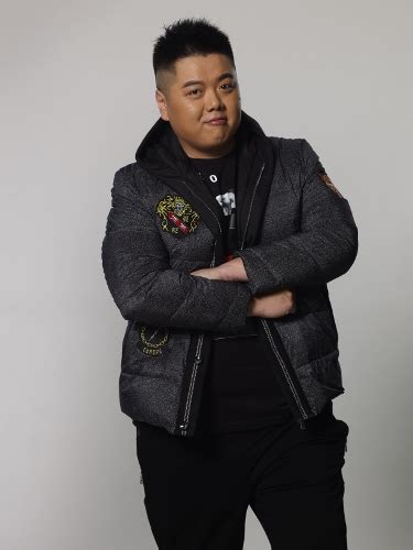 林子聪拍新电影又导又演 靠与儿视频充电 手机新浪网