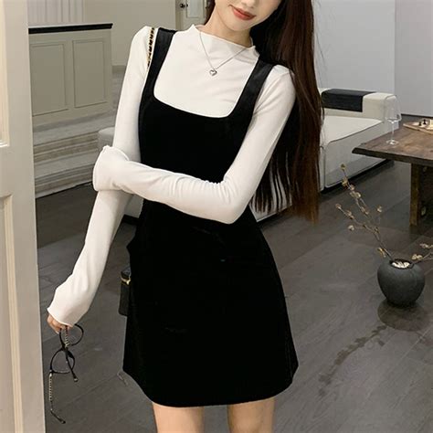 코디세트슬림 티셔츠벨벳 오버롤 미니원피스 세트 Oc124203e