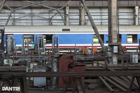 Những Hình ảnh ít Biết Về Nhà Máy Xe Lửa Gia Lâm Vietnam Vn