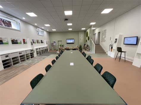 Pratyush Panda On Linkedin Showroom Design Retail Ambiance Flooring Forbo