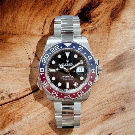 Like New Rolex Gmt Master Ii 126710blro “pepsi” Watchcharts Marketplace