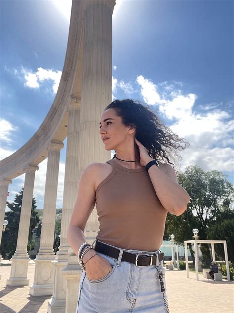 Люди которые приходят ко мне со своими комментариями за негативом Вы его от меня не получите