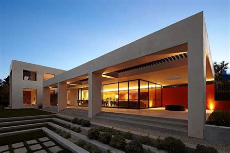 Three Wall House by Kovac Architects