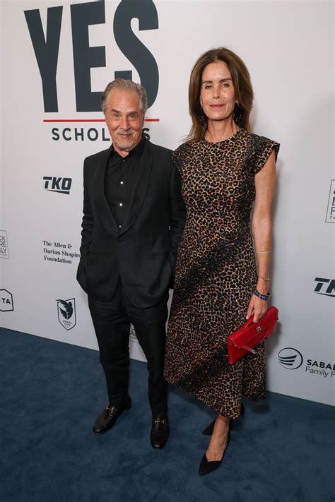 Don Johnson And Wifes Striking Height Difference Turns Heads On The