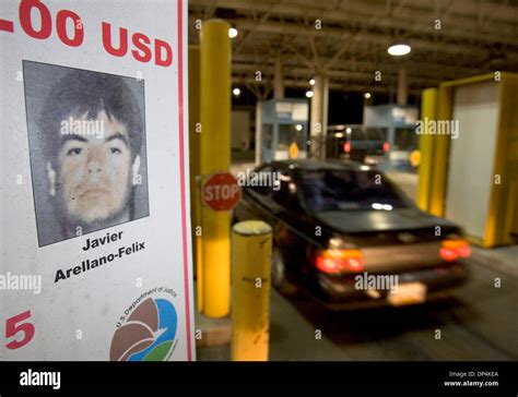 Aug 16 2006 San Diego Ca Usa A Sign Announces The Reward For The