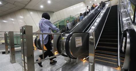 서울지하철 모든역에 에스컬레이터 역주행 방지장치 신속설치