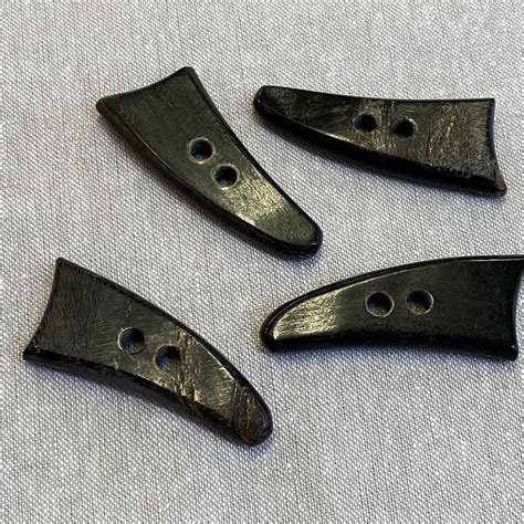 Horn Toggle Buttons Stitchbird