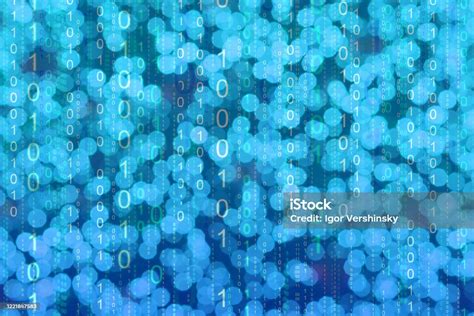 파란색 점 매트릭스 디지털 배경입니다 이진 코도 패턴의 숫자 1과 0이 위로 이동했습니다 휴대폰 앱에 대한 스톡 사진 및 기타