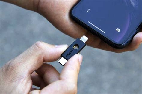 Safari Will Now Support USB Security Keys For IOS13 3 Premium USB