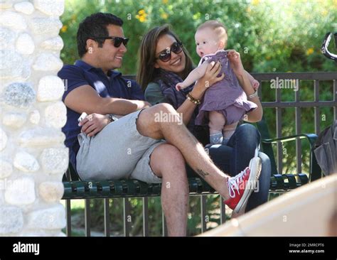 Actress Jessica Alba Along With Husband Cash Warren And Daughters 3