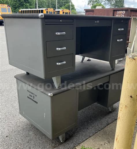Grey Metal Desks Lot Of 2 Heavy Govdeals