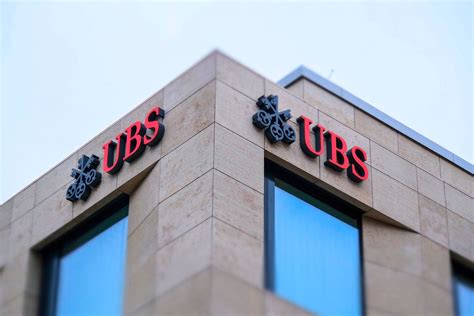 Ubs Krystieroxane