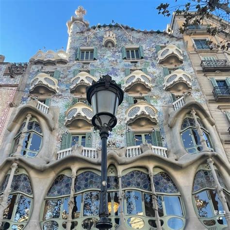 바르셀로나 가우디 반일 차량투어 솔직후기 사그라다 파밀리아 And 구엘공원 And 까사바뜨요 And 까사밀라 네이버 블로그
