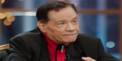 صراع الميراث يشتعل ابن حلمي بكر يقاضي أرملة والده