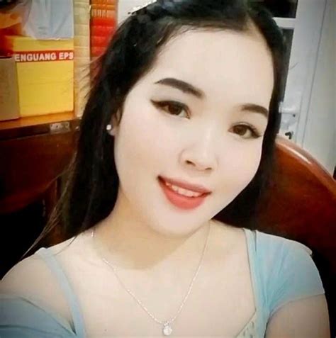 អត់កើតទេស្លៀកខ្លី🦟 ជីវិត ឯករាជ្យ Facebook