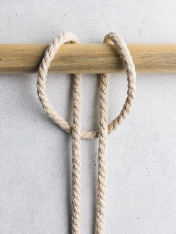 Basic Macrame Knots Step By Step Instructions Sarah Maker