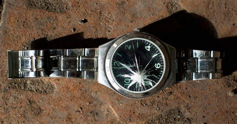 how to remove scratches from any watch crystal maxim