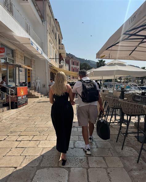 301 Moved Permanently