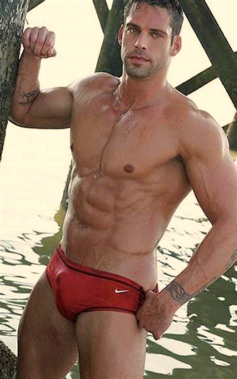 Speedo Hunk Pic