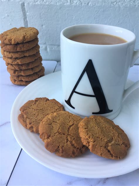 Ginger Nut Biscuits Copycat Recipe British Baking Classic Theunicook