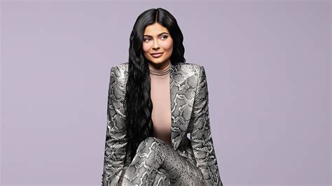 100 Kylie Jenner Pictures
