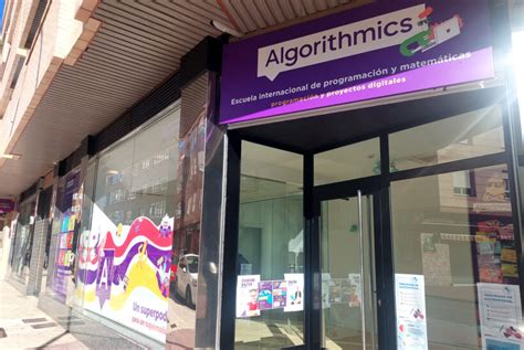 La Escuela Internacional De Programación Algorithmics Llega A León Menudo Es León