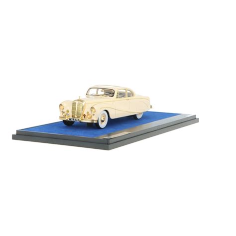 Daimler Dk400 Golden Zebra House Of Modelcars