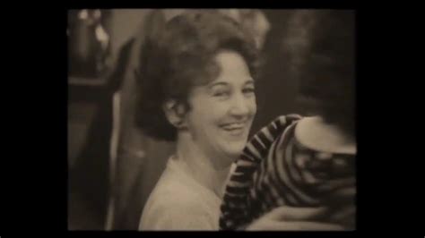 مستند تأثیرگذار فیروزه خسروانی روایتی خانوادگی در بستر تاریخ معاصر