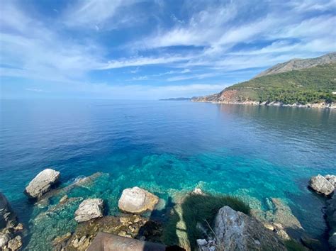 Temirlan Amanbayev в Linkedin Montenegro