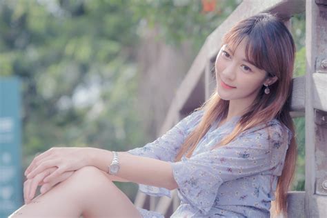 거리사진 비단발 No197 펑쑤언의 드레스 짧은 스커트 시원하고 아름다운 각선미 V2ph