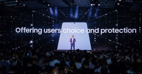 베일 벗은 Ai 폴더블폰 음성통역 갤럭시 버즈3 첫선