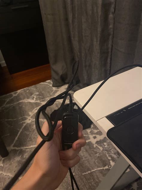 Any Idea How To Fix This R HyperX
