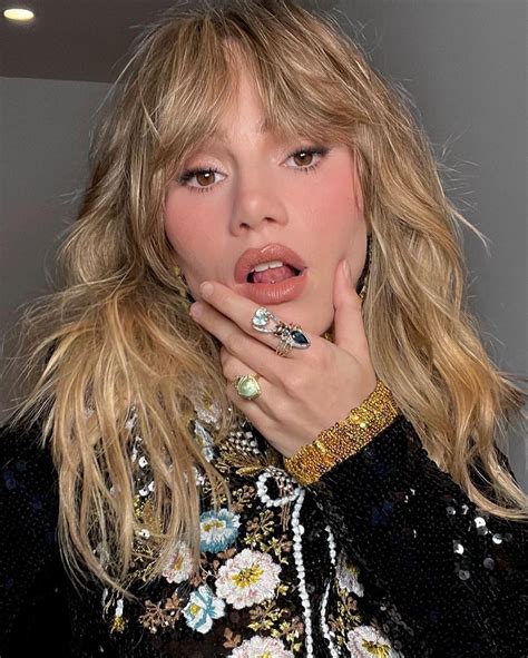 Suki Waterhouse Nude Nails Grazia