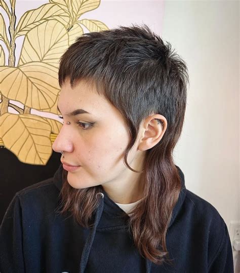 10 Trendy Shaggy Pixie Mullet Styles Thatll Convince You To Go Short