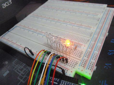 programando en arduino uno com3 laboratorio 3