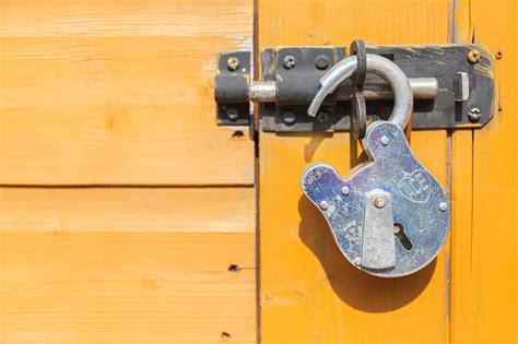 how to distribute data protection keys with an asp core web app