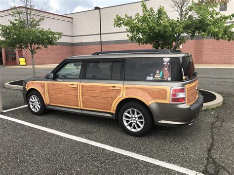 Custom Woody Ford Flex