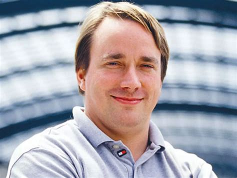 Linus Torvalds • Il Software è Come Il Sesso è Migliore Quando è