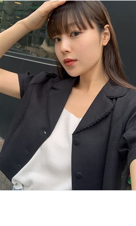 Made 블리안 카라넥 크롭 숄더퍼프 레이스 반팔 트위드자켓 44~100 ♥핫핑♥ Made 블리안 카라넥 크롭 숄더퍼프 레이스 반팔 트위드자켓 44~100 ♥핫핑♥